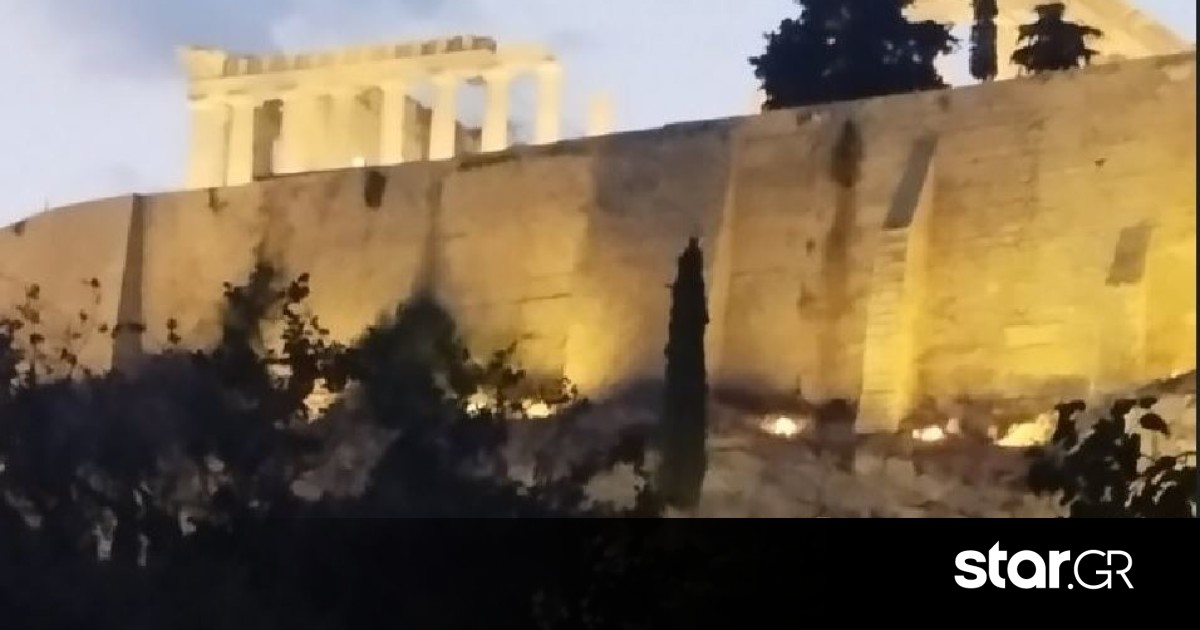 Η Πιο Ομορφη Βόλτα Σε Μια Άδεια Αθήνα! | Star.gr